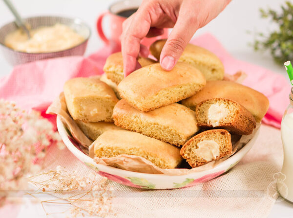 Como fazer Bolinho Ana Maria em Casa! - Receitas de Minuto - A Solução ...